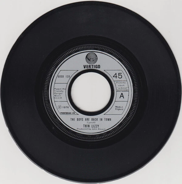 THIN LIZZY - The Boys Are Back In Town (7", Single, Lar) (Good Plus (G+ ...