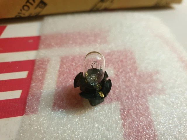 TOYOTA LAND CRUISER BJ40 FJ40 FJ45 Yazaki SPEEDO SPEEDOMETER 12V BULB ...