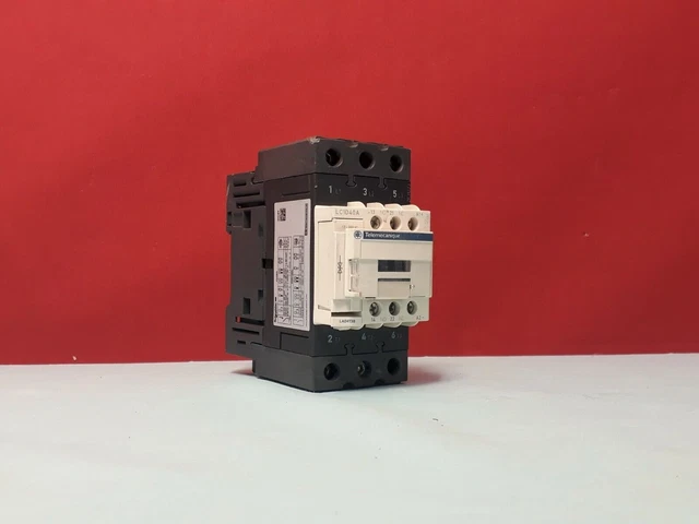 LC1D40A TELEMECANIQUE CONTACTEUR Contactor 24VDC SCHNEIDER ELECTRIC EUR ...