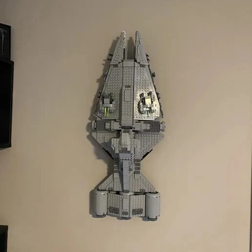 LEGO STAR WARS Imperial Light Cruiser 75315 Flat Wall Mount £10.07 ...