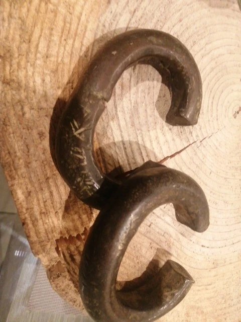 RARE LOURD ET grand bracelet d'esclave africain en bronze EUR 70,00 - PicClick FR