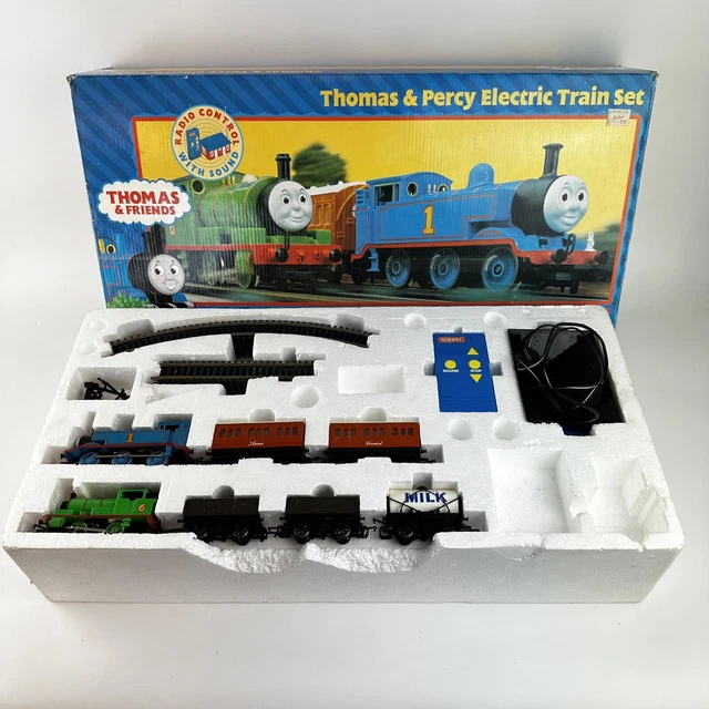BOXED HORNBY THOMAS The Tank Engine & Friends R9000 Thomas & Percy ...