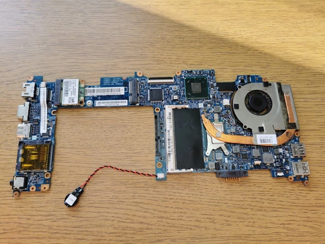 SONY VAIO SVT11 Series SVT1111X1RS SVT111A11V Intel i5-3317u ...