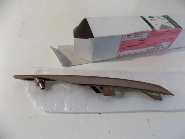 GENUINE RANGE ROVER Evoque 2019 Onwards Front Bumper Offside Trim ...