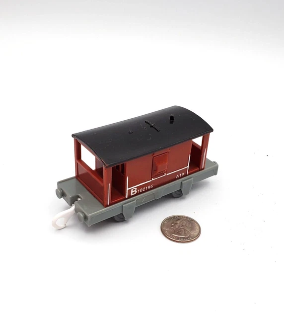 THOMAS & FRIENDS Trackmaster Train Tank Engine 2006 Hit Toy Brakevan ...