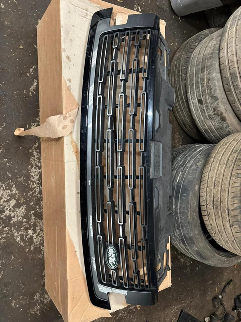 RANGE ROVER VOGUE L460 Sv Front Radiator Grill Genuine 2022-2025 M8E2 ...