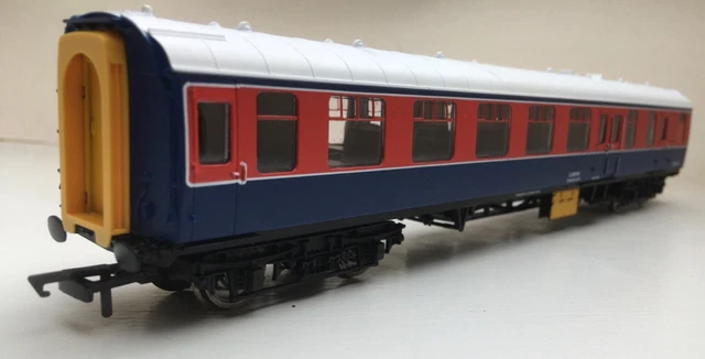 HORNBY R40010 BR Departmental, ex-Mk1 BSO Landore Breakdown Unit, ADB ...