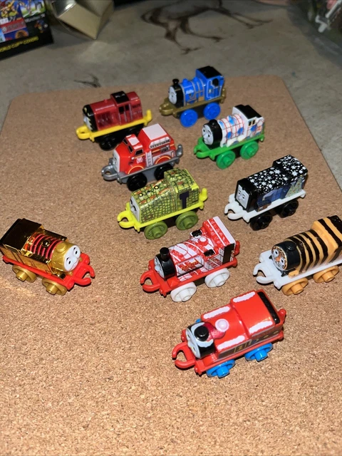 THOMAS THE TANK Engine Mini Micro / Mini Trains Lot With Gold Rare ...