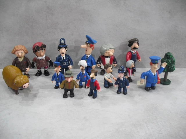 POSTMAN PAT FIGURES Multilisting £4.35 - PicClick UK