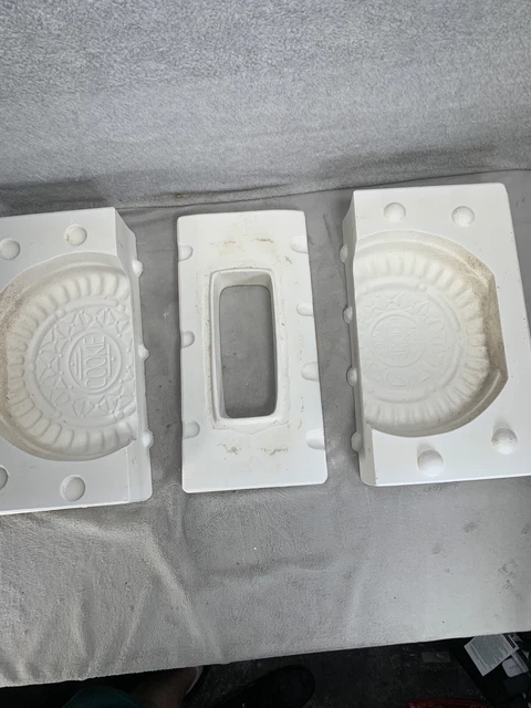VINTAGE CERAMIC SLIP Casting Mold of Oreo Cookie Jar Bottom Kimple 337 ...