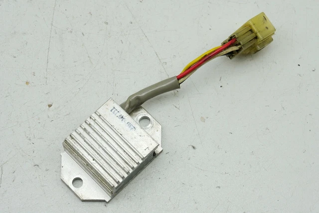 YAMAHA TDR 125 3XE Belgarda Régulateur de Charge Régulateurs Redresseur ...