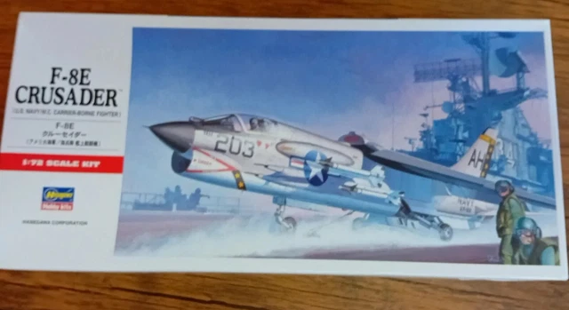 F-8E CRUSADER U.S. NAVY FIGHTER 1:72 MODEL KIT HASEGAWA Military £10.00 ...