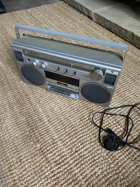 VINTAGE TOSHIBA RADIO Tape Cassette Recorder Boombox Ghettoblaster - RT-120S £45.00 - PicClick UK