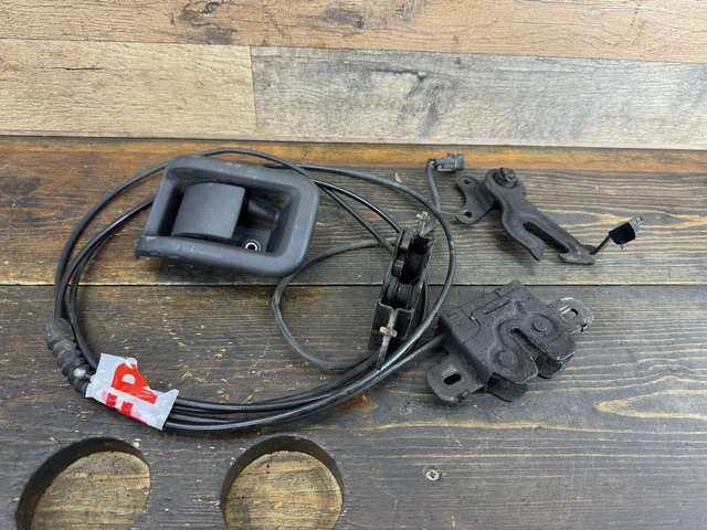 VOLVO V70 XC70 S80 mk2/mk3 Bonnet Catch/Lock Set GENUINE cable/handles ...