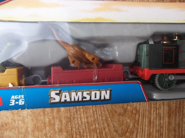 THOMAS THE TANK Engine & Friends Motorized Trackmaster Revolution ...