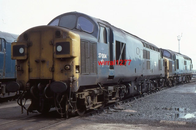 ORIGINAL RAILWAY SLIDE Class 37 37004 at Thornaby 05.79 £4.50 - PicClick UK