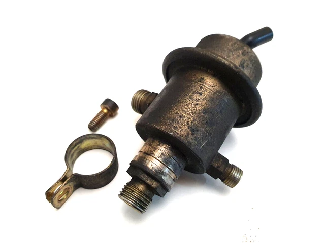 MERCEDES R129 W124 W201 W126 Bosch Fuel Pressure Regulator ...