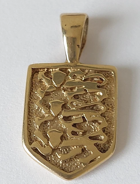 THREE LIONS - ENGLAND PENDANT 3.1g 9ct/375 Yellow Gold £83.08 - PicClick UK