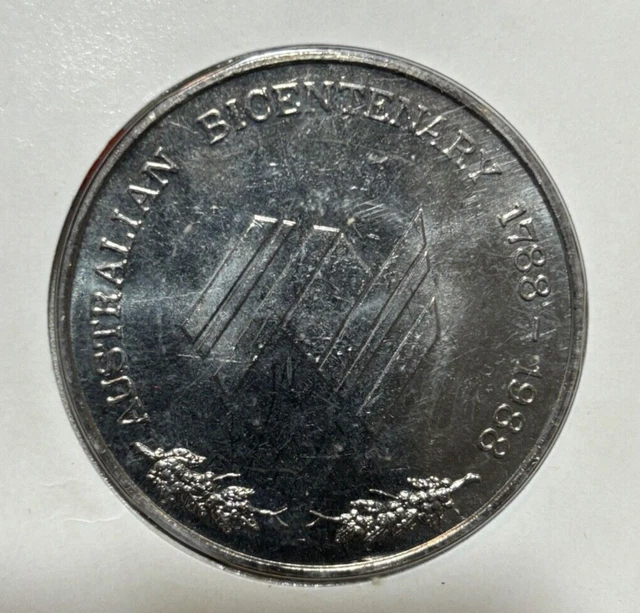 1988 AUSTRALIA Bicentennial Memento School Students Medallion in ...