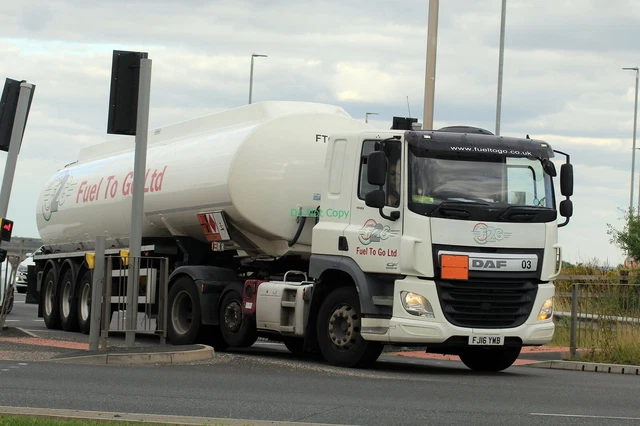 T109 TRUCK PHOTO FJ16 YWB DAF Fuel to Go Ltd (CS) EUR 1,43 - PicClick IT