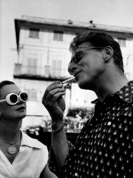 FRENCH ACTOR JEAN Pierre Aumont smoking British actress Vivien Lei- Old ...