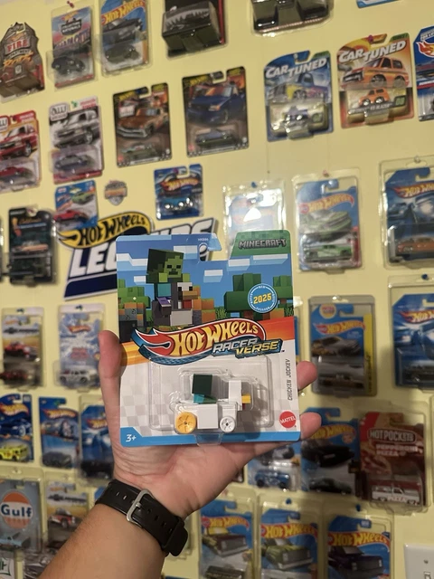 🔥2025 HOT WHEELS Racer Verse Minecraft Chicken Jockey $22.11 - PicClick CA