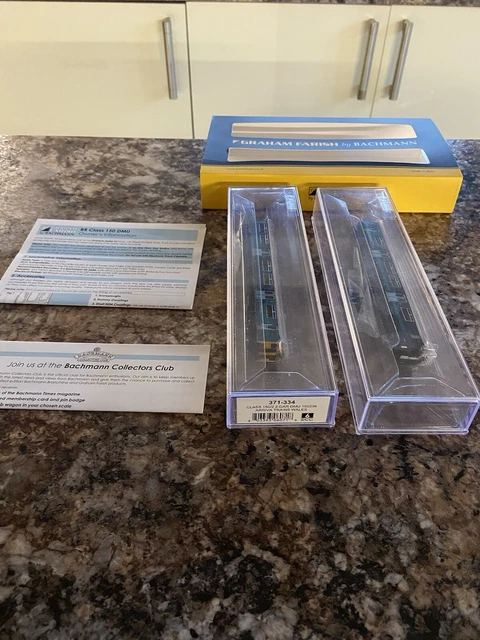 371-334 GRAHAM FARISH N Gauge Class 150/2 2-Car DMU 150236 Arriva ...