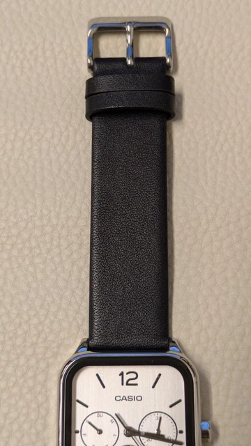 CASIO QUARTZ ANALOG Square Type Men’s Wristwatch Excellent Condition ...