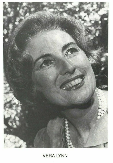 CARTOLINA, FORCES SWEETHEART Singer Vera Lynn Da Mayfair Carte di ...