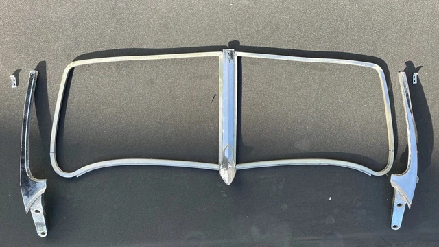 JAGUAR XK 120/140 Windscreen frame. ORIGINAL! VERY RARE. Good £1,600.00 ...