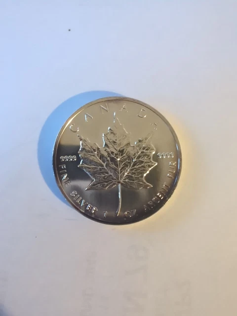 SILVER CANADIAN MAPLE Leaf 1oz Silver Coin .999 Fine Silver. Toning ...