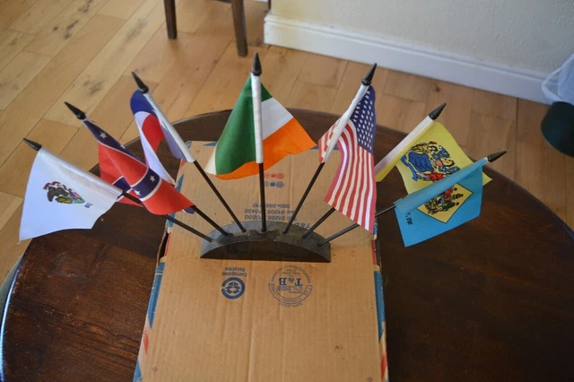 COUNTRIES OF THE WORLD FLAGS table display set 7 removable plastic ...