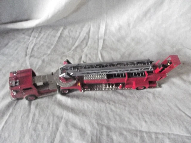 CORGI DRUCKGUSSMODELL MACK CF LUFTLEITER American Fire Tuck EUR 146,89 ...