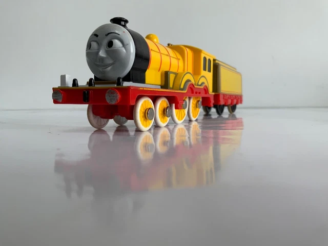 THOMAS THE TANK Engine Trackmaster Molly And Tender battery train 2005 ...