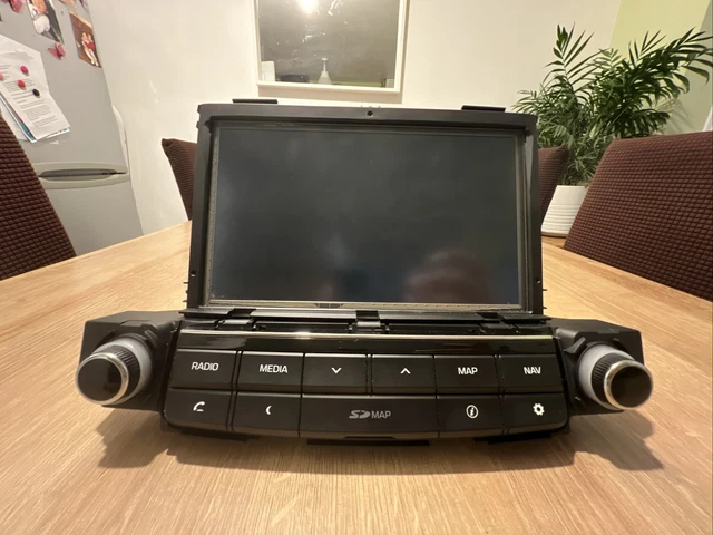 HYUNDAI TUCSON SAT Nav Radio Cd Player Head Unit Mk3 2016 96560-D70104X ...