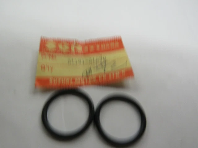 NOS NOUVEAUX O-RING OEM Suzuki GT550 GS450 GT750 RE5 GS750 51181-31030 ...