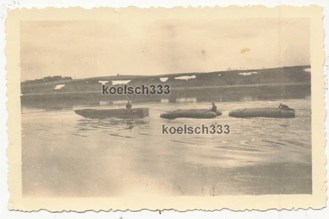 FOTO MUNITIONSTRANSPORT MIT Ponton und Flößen auf dem Fluss Pola in ...