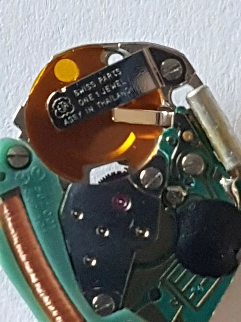 MOUVEMENT MONTRE Quartz Esa 562.101 Etat Neuf Avec Tige EUR 6,00 ...