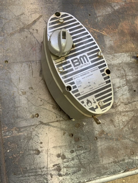 AGA OIL CONTROL Valve BM Type 30 4-8cm3/min EUR 218,67 - PicClick DE