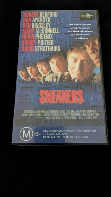 SNEAKERS VHS ROBERT Redford River Phoenix Dan Aykroyd $15.00 - PicClick AU