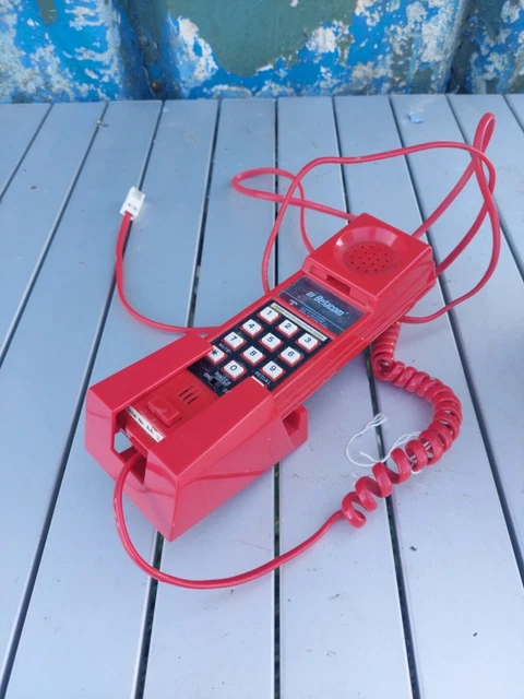 VINTAGE RETRO WHITE Betacom Flamingo FL1 TELEPHONE. UNUSED prop £10.00 ...