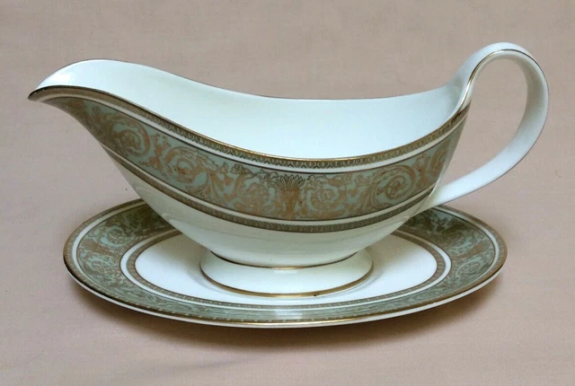 ROYAL DOULTON & Anglais Renaissance " Sauce Bateau & Socle EUR 58,79 ...