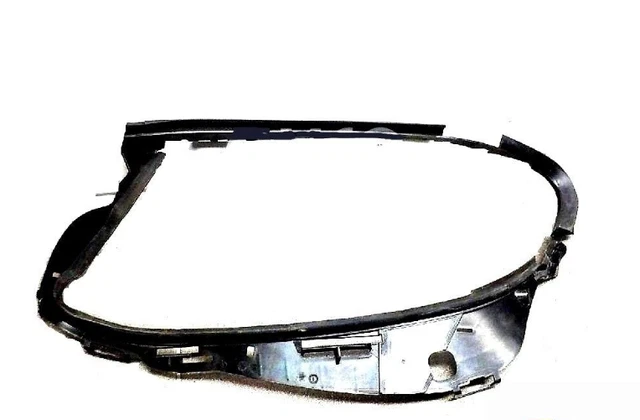 NEW GENUINE MERCEDES W213 Left Headlight Housing Gasket Seal ...