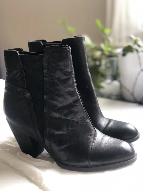INDIGO COLLECTION BY Clarks Black Leather Block HeelBoots Size 5.5 £11. ...