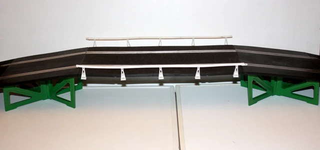 SCALEXTRIC PT70 RARE Fly over Bridge complet, vintage, TBE EUR 12,99 ...