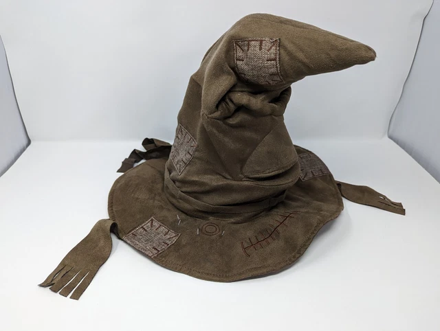 HARRY POTTER WIZARDING World Talking Sorting Hat Interactive Moving ...