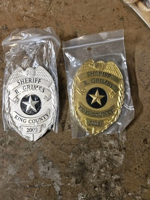THE WALKING DEAD Rick Grimes Sheriff's Badge,Sdcc 2013 Exclusive Set ...