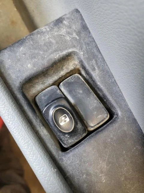 INTERRUPTEUR DE LEVE vitre avant droit RENAULT KANGOO 1 PHASE 2 ...