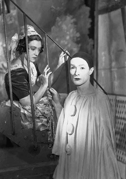 JEAN LOUIS BARRAULT Famous French Actor Mime Artist Old Photo 28 EUR 6 ...