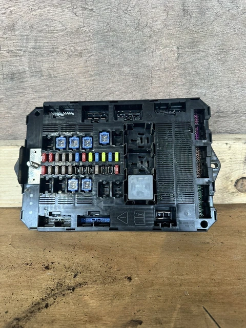JAGUAR XF FUSE Box Interior Bcm Sam Unit 9X2314B476Ac X250 2009 £19.99 ...